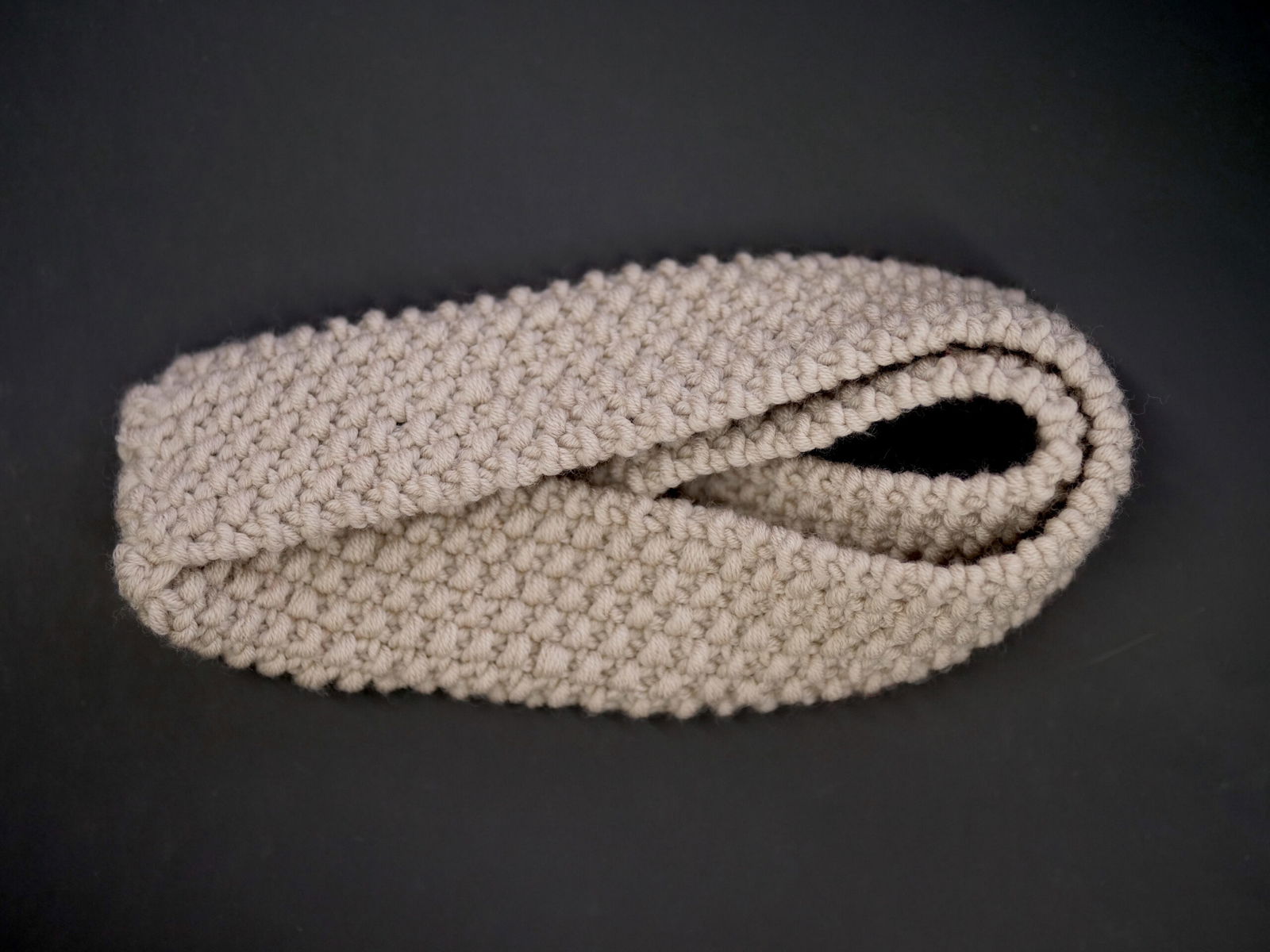 Kostenlose Strickanleitung – Einfaches Stirnband | yarni.ch