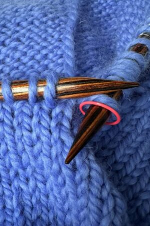 Chunky Cropped Cardigan yarni